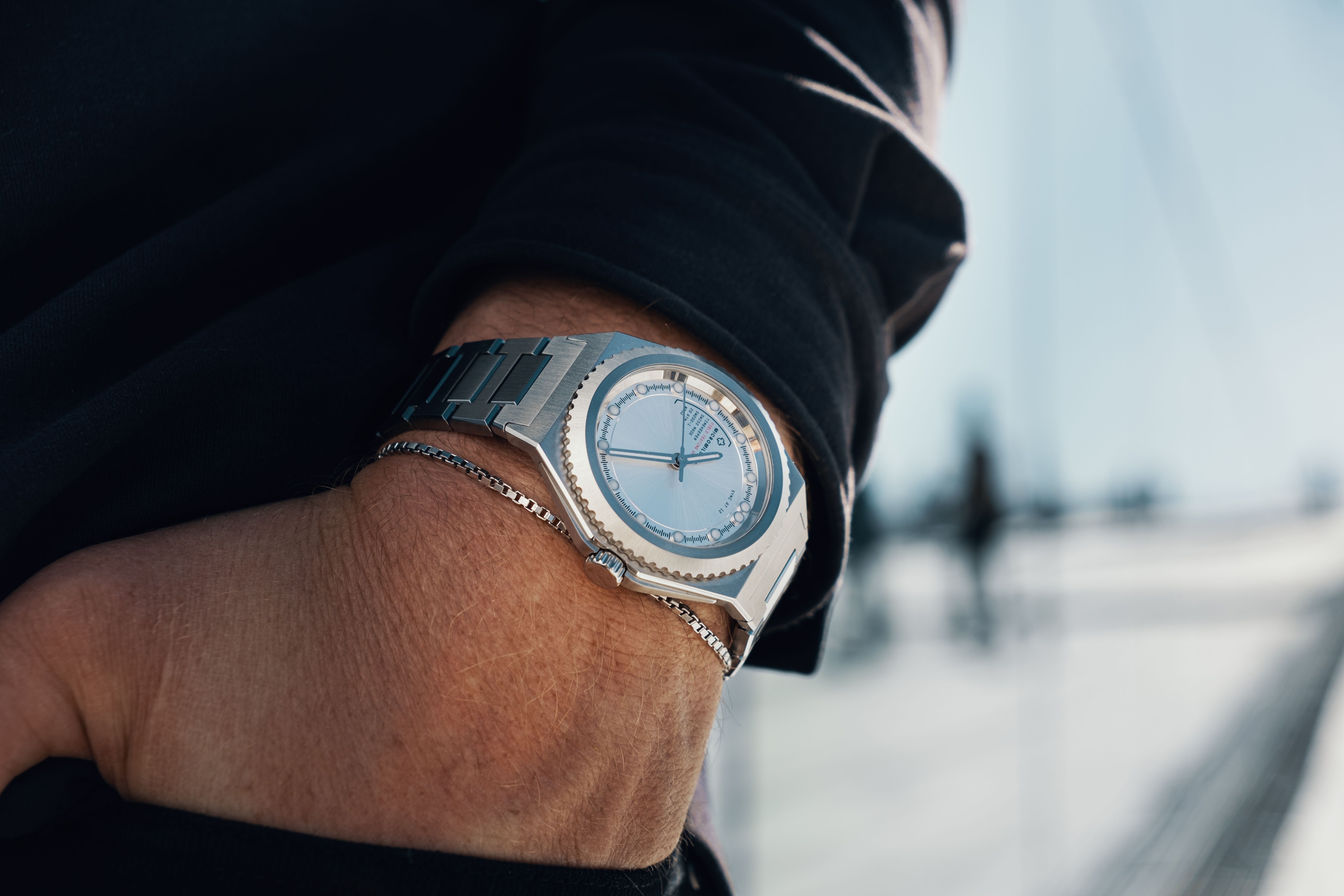 Field Testing Unit: The Modern Field Watch